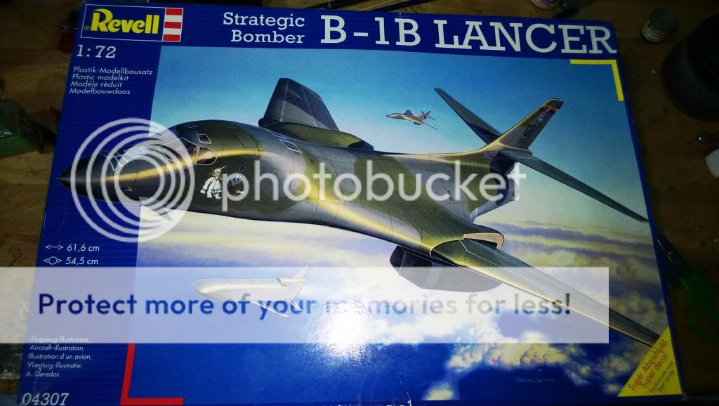 Revell 1/72 B-1B Lancer - International Scale Modeller